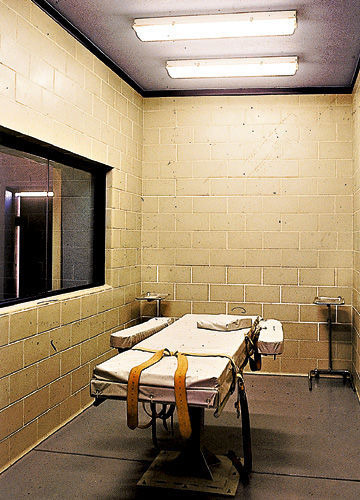 Arizona, prisoners reach deal to settle death penalty suit
