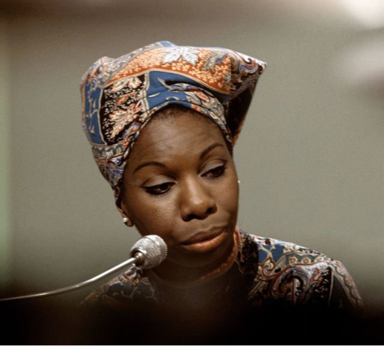 Turtle Learning: FEBRUARY IS AFRICAN AMERICAN HISTORY MONTH -- NINA SIMONE