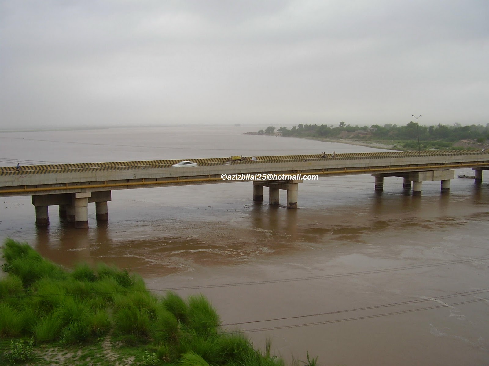 Chiniot Furniture: About Chiniot