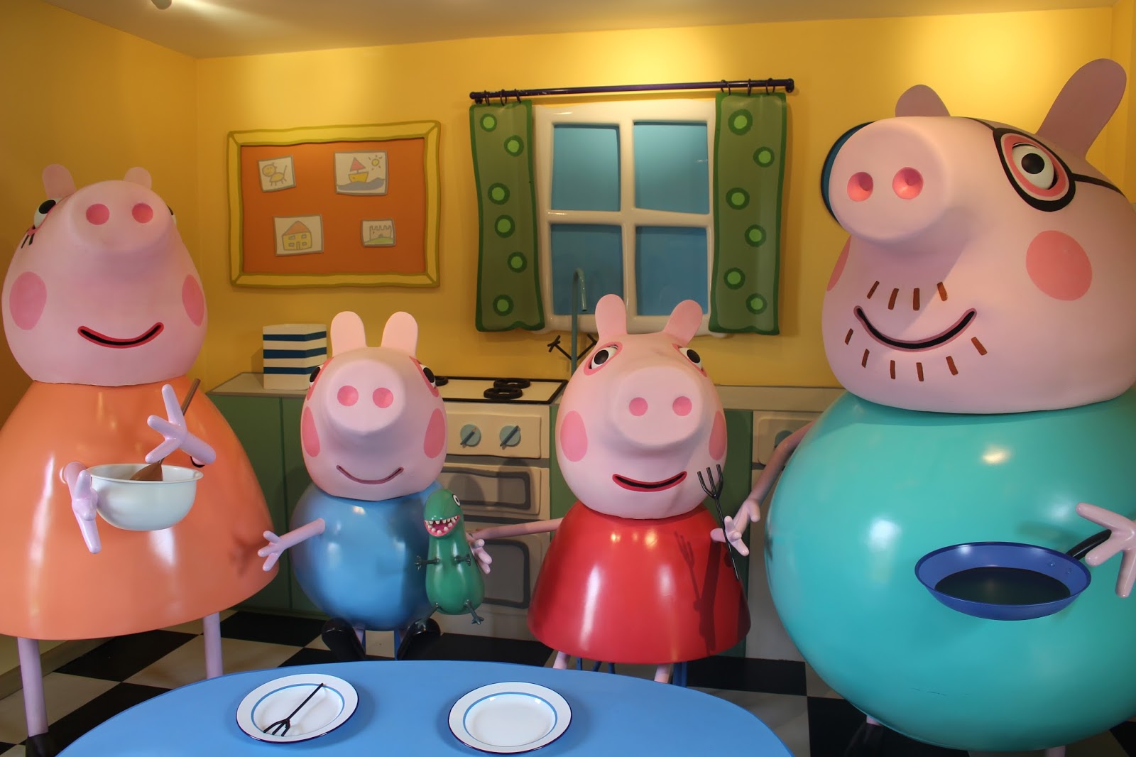 Mis ojos viajeros: Visita al parque de Peppa Pig