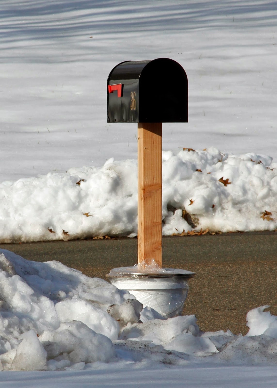 White Ford Falcon: Mailbox