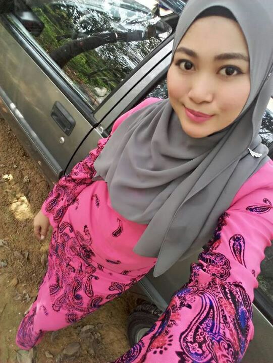 Mamah Muda Berjilbab Ditambah Bugil Dengan Gaya Binal | Skandal Foto Bokep ABG | Situs Film ...