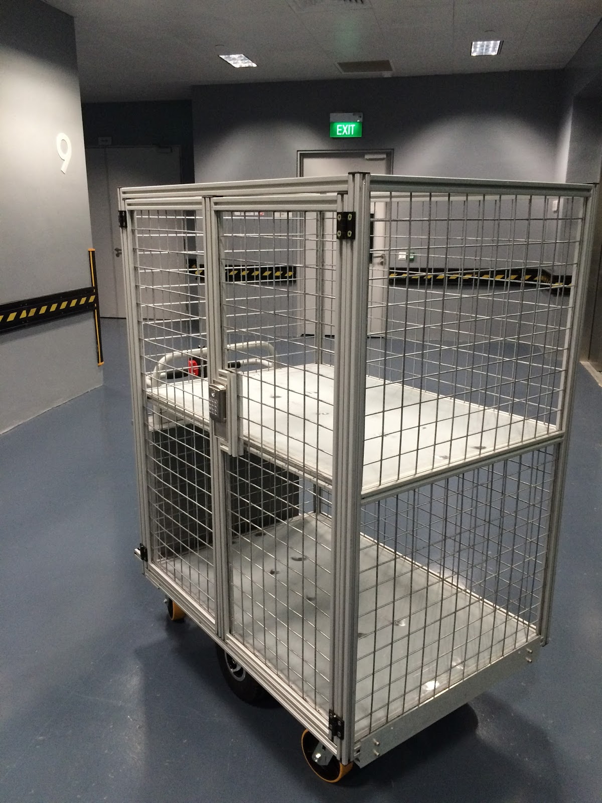 MATERIAL HANDLING EQUIPMENT - MOTORISED TROLLEYS/CARTS FOR HOSPITALS ...