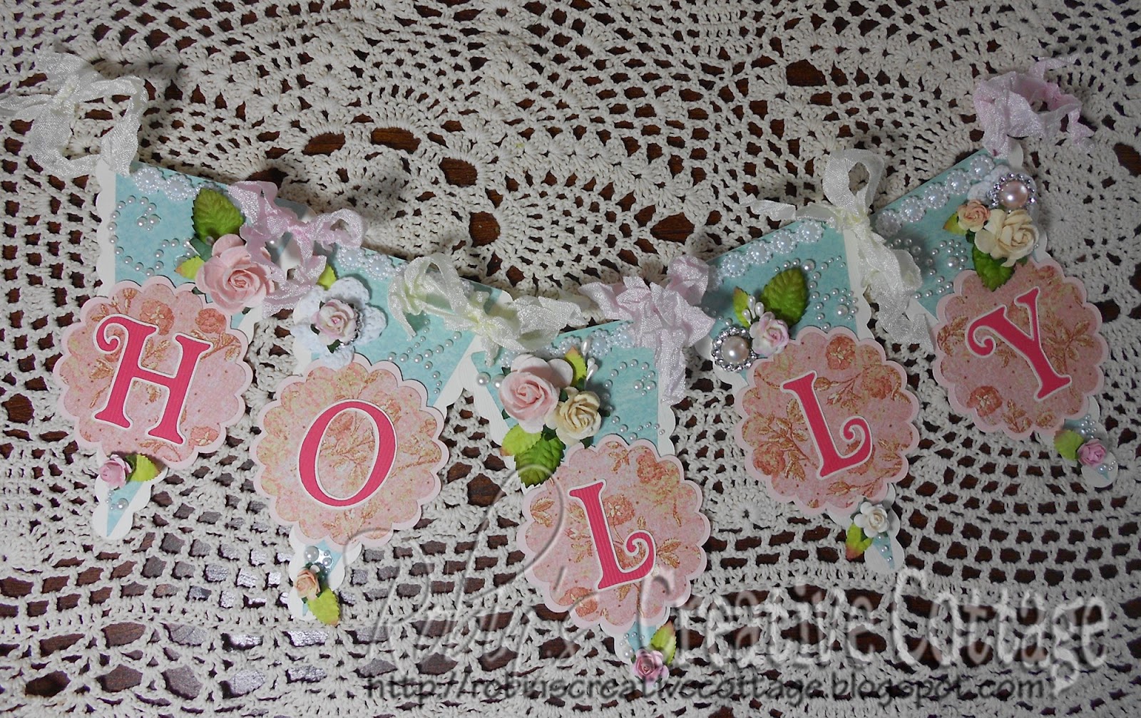 Robin's Creative Cottage: FCCB DT handmade gift swap Banner
