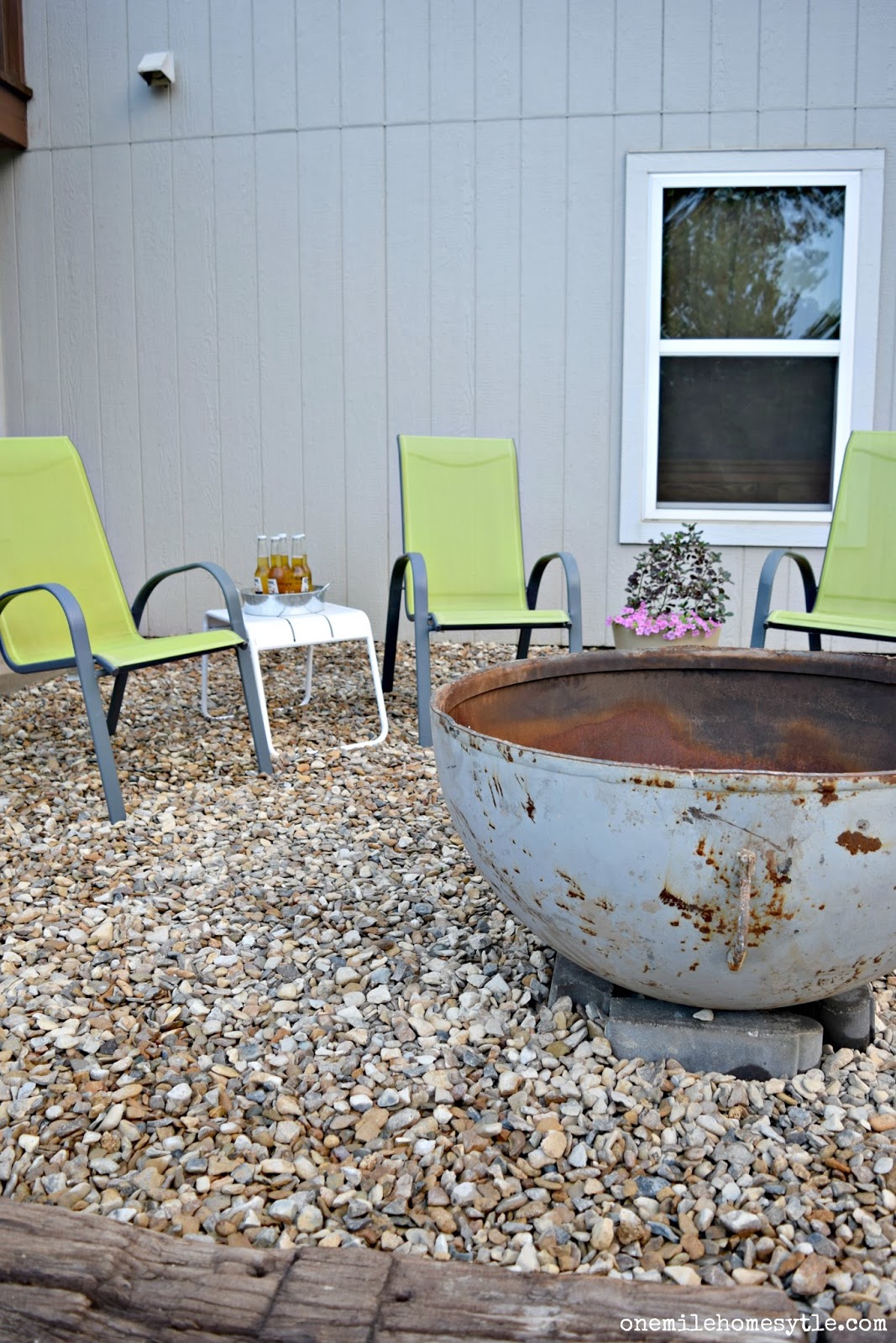 Boring Backyard into a Fantastic Outdoor Entertaining Space