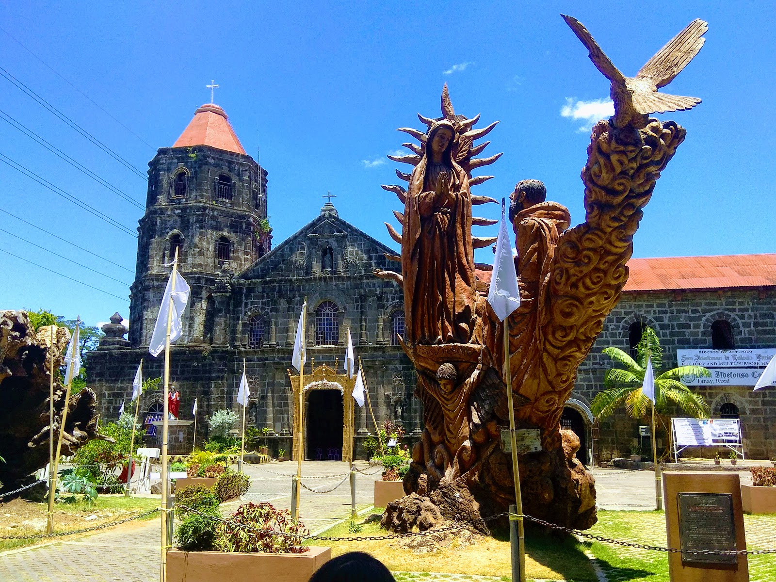 iStar-Tariray: Travel_Tanay Church | San Idelfonso de Toledo Church