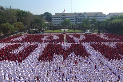 Blog Rahma Mulyani: KAMPUS PUTIH JAS MERAH