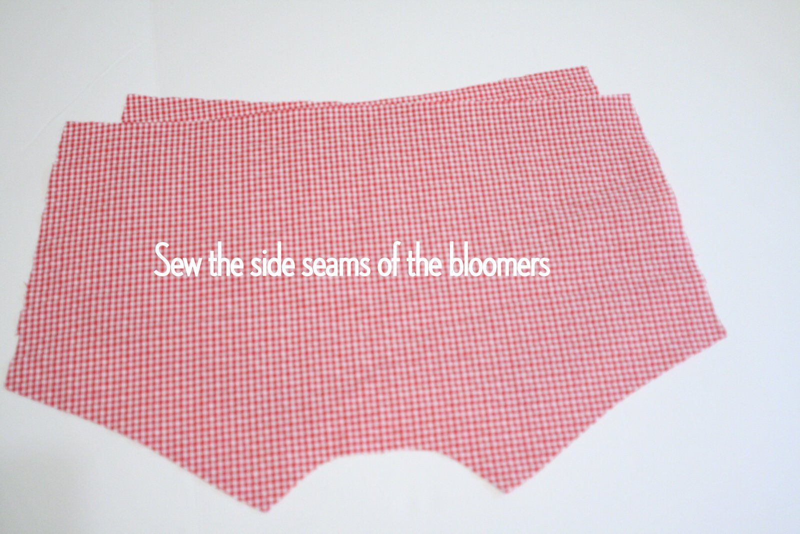 Sewing Mama RaeAnna: Project Run and Play Guest Post - Bloomer Tutorial