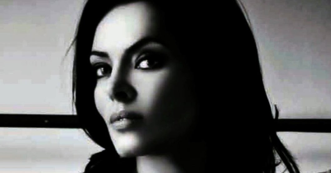 CELEBRITY MODELS NUDE: Christina Storm