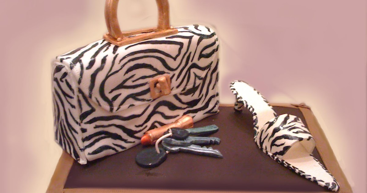 Artnscience Creations: Briefcase and purse Cakes