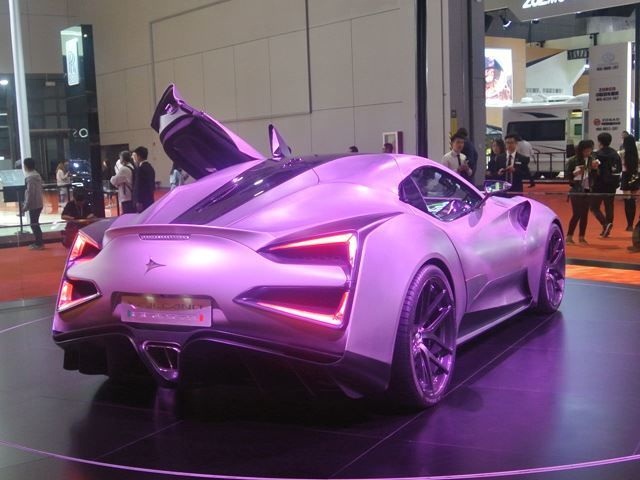 Hily Designs: Vulcano Titanium es un deportivo lujo que cuesta 10 ...