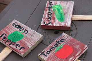 Kara's Creative Place: Scrap Wood Garden Signs