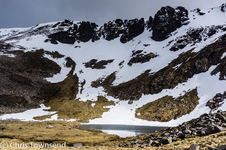 Chris Townsend Outdoors: A visit to a favourite place: Coire an Lochain ...