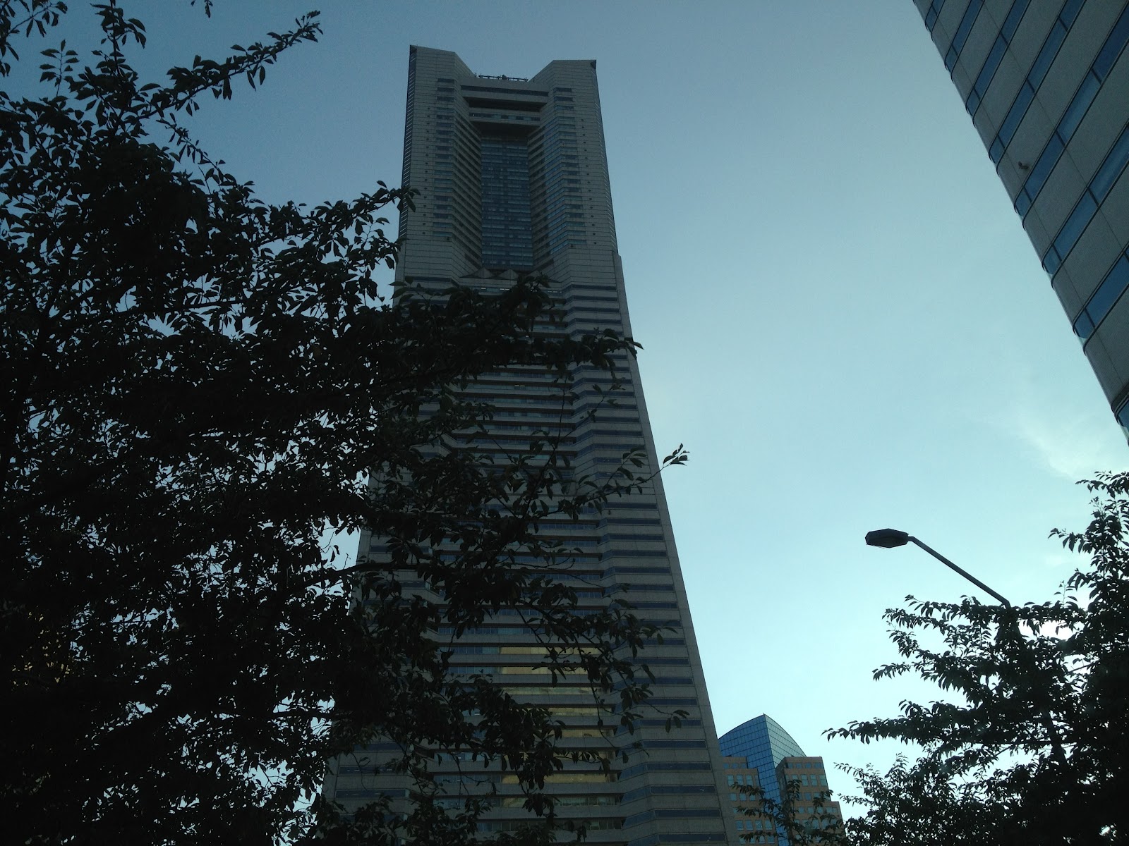 BLOG LIFE - VIDA: O PRÉDIO MAIS ALTO DO JAPÃO - YOKOHAMA