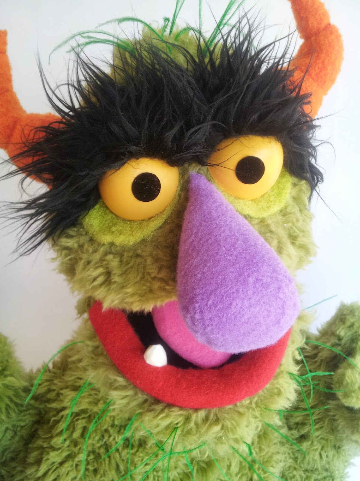 Puppets and Banjos: Custom Monster!