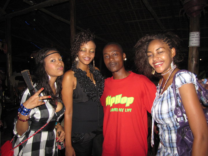 NURU THE LIGHT: MAREHEMU STEVEN!S SUPRISE BIRTHDAY VS MACHOZI BAND!!!