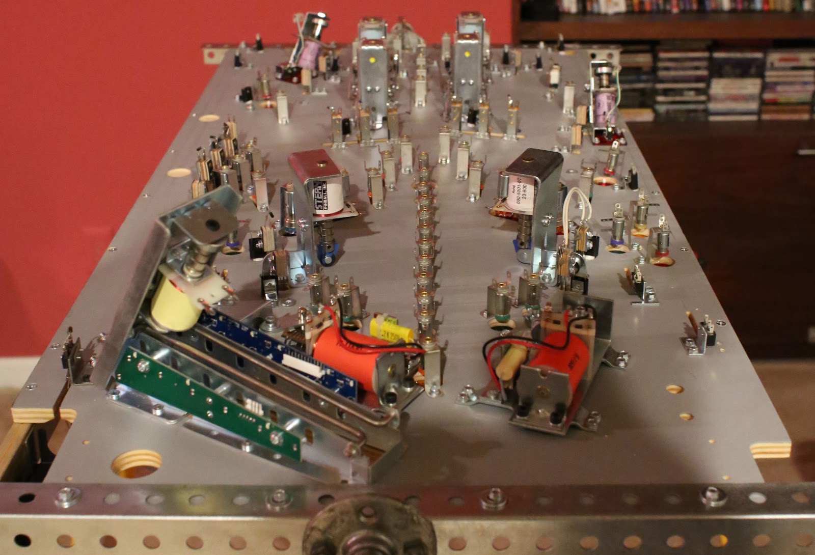 Pinball Chameleon's Guide to DIY Pinball Machine Construction: The ...