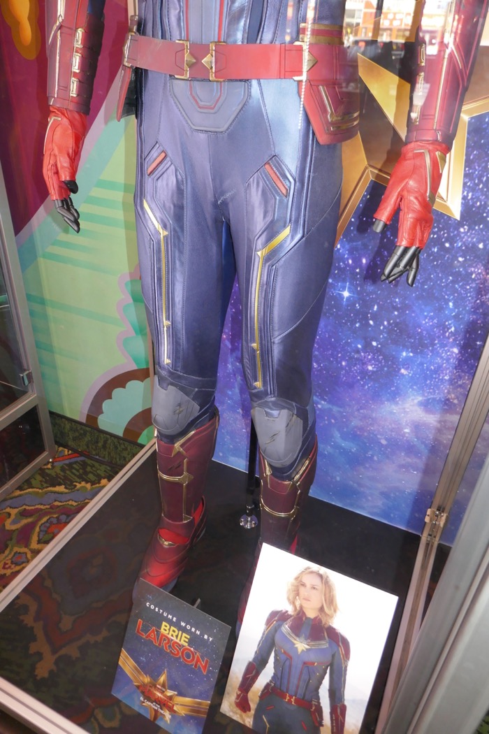 Hollywood Movie Costumes and Props: Brie Larson's Captain Marvel movie ...
