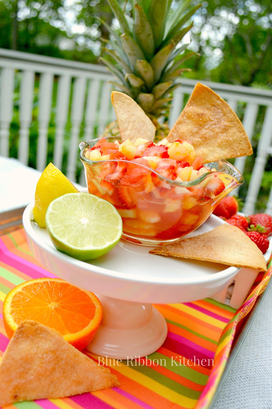 Blue Ribbon Kitchen: Happy Cinco de Mayo!! Strawberry Margarita Pie and ...