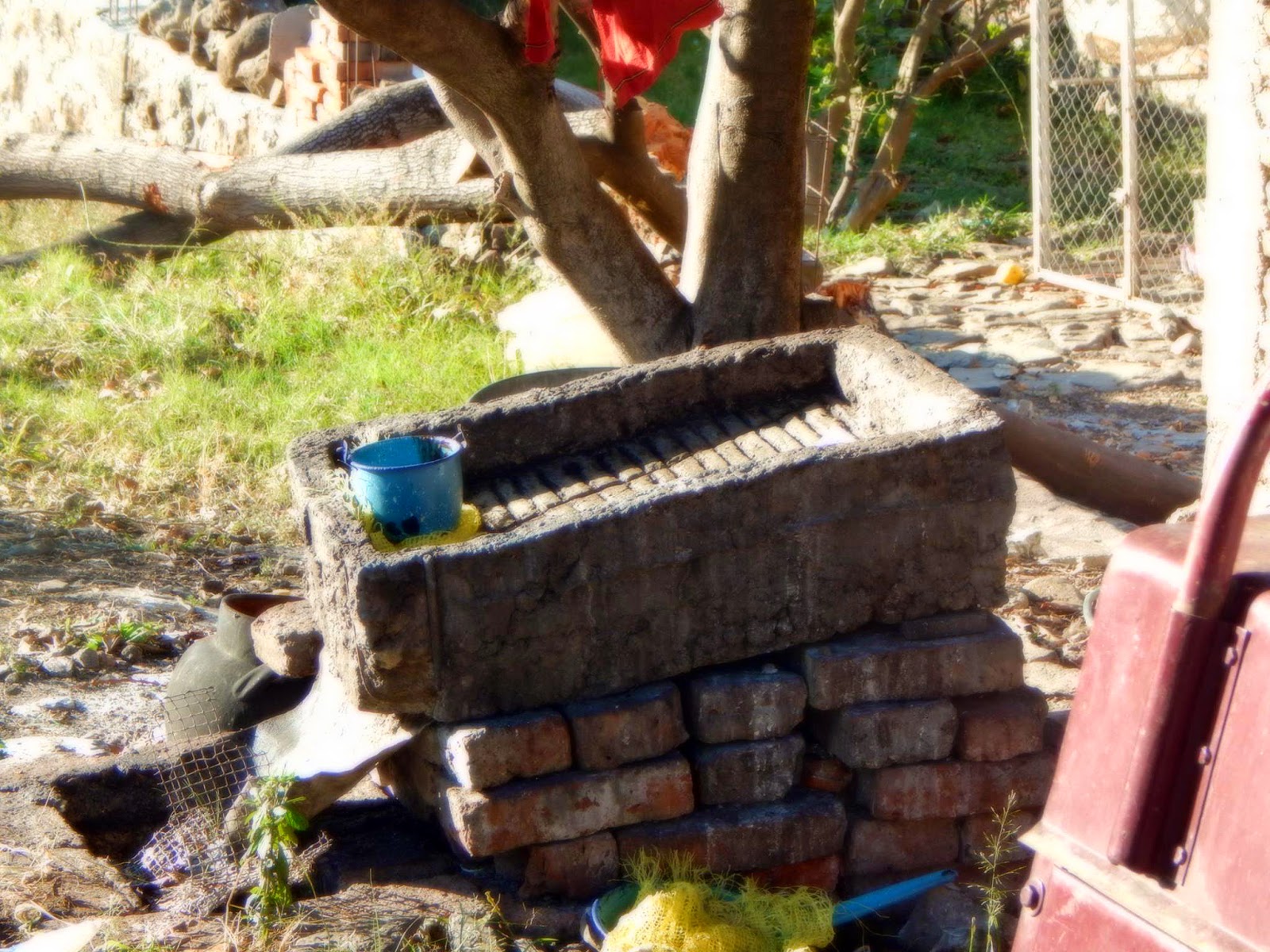 Jaime Ramos Méndez: Lavadero rústico en Michoacán - Fotografía de ...