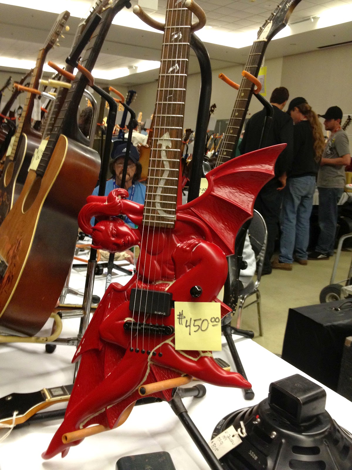 IPHONE PHOTO ROUNDUP: SEATTLE/TACOMA SPRING GUITAR SHOW, BELLEVUE WA, 5 ...