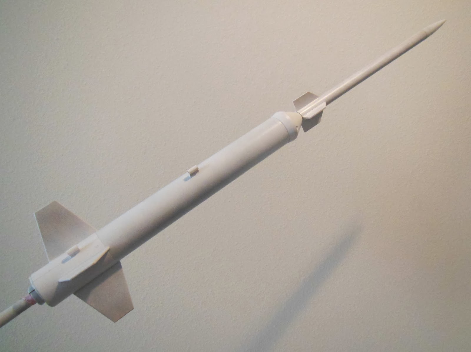 Model Rocket Building: Estes Nike Apache Build Part 8, White Undercoat ...