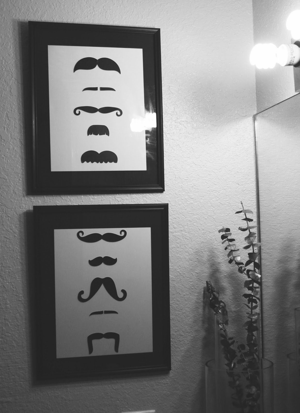 ElieRey: DIY: $4.00 Mustache Framed Art