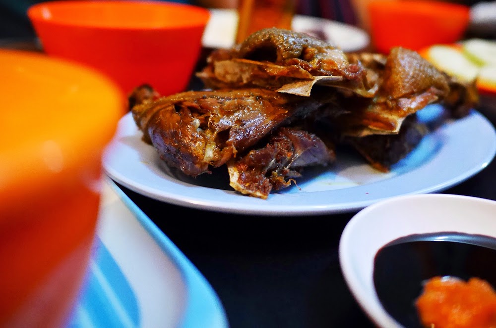 Sekol Duck Since 1986 Malang: Kuliner Bebek Goreng | HeyTheresia ...