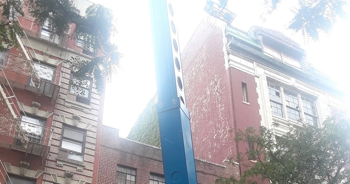 EV Grieve: Crane crew spotted at the former P.S. 64 on 10th Street