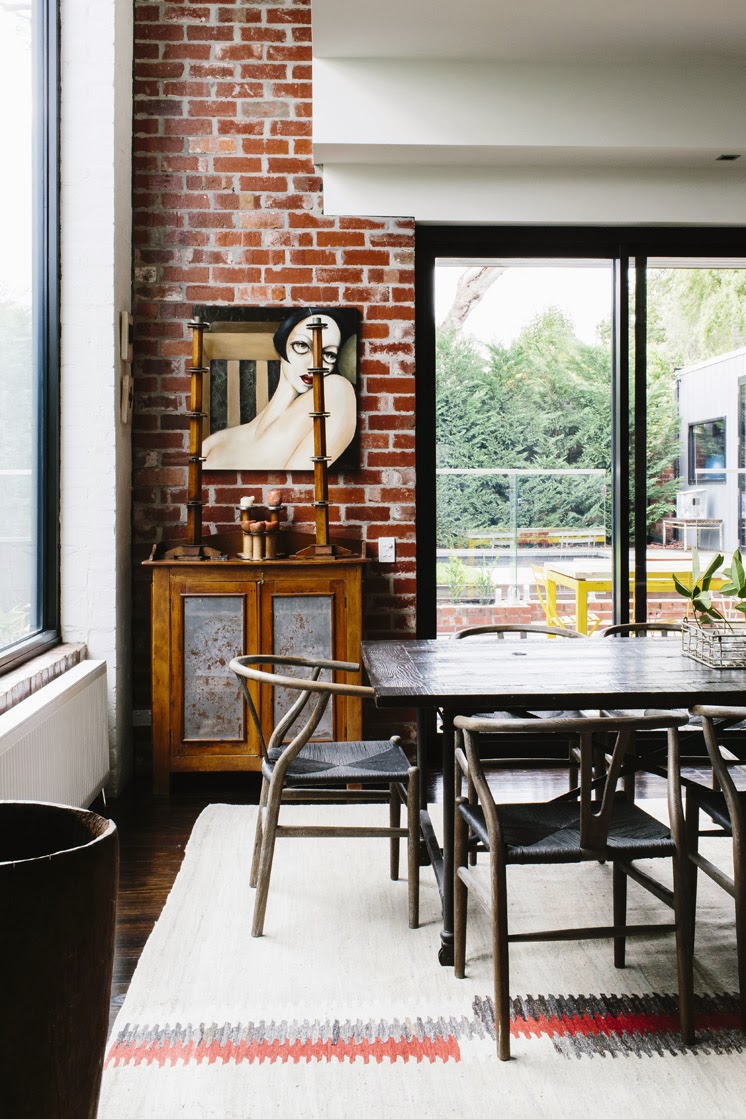 An Old Factory in Melbourne Turned into a Super Cool Contemporary Home ...