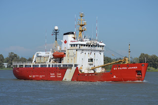 ROBERT ETCHELL: CCGS SIR WILFRID LAURIER