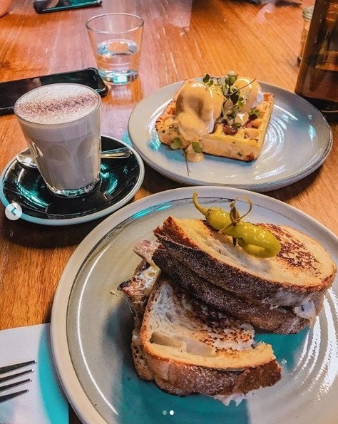 8 Must-Visit Coffee Shops in Melbourne - For Urban Women - Awarded Top ...