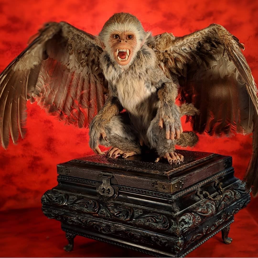 Propnomicon: Fly, My Pretties!