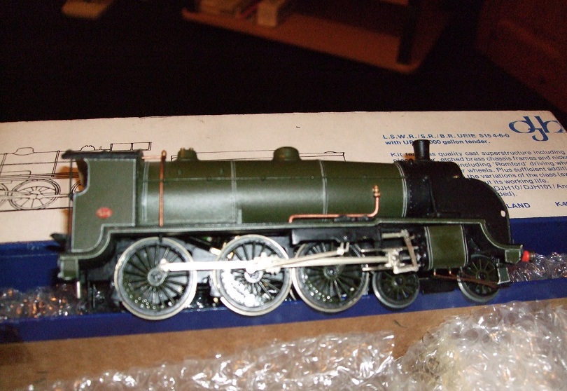 DAISY SAYS MOOO!: OO GAUGE DJH KIT CLASS S15 [4-6-0] WITH URIE TENDER