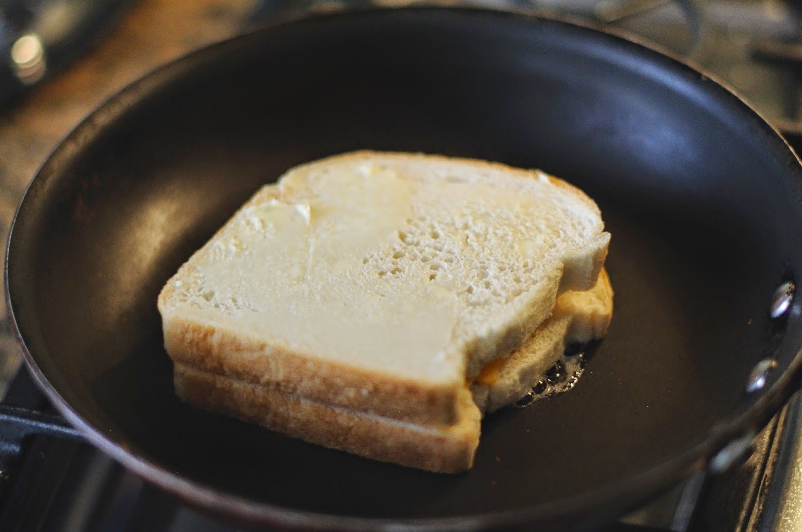 Mom's Cookbook: Grilled Cheese