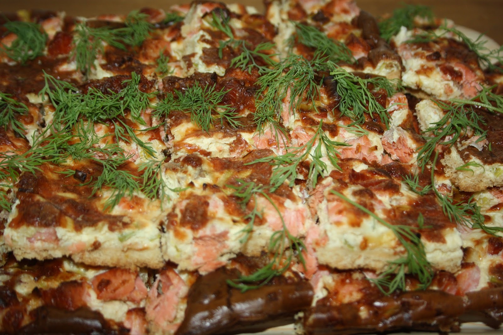 Ruokasurffausta: Kylmäsavulohi-piirakka