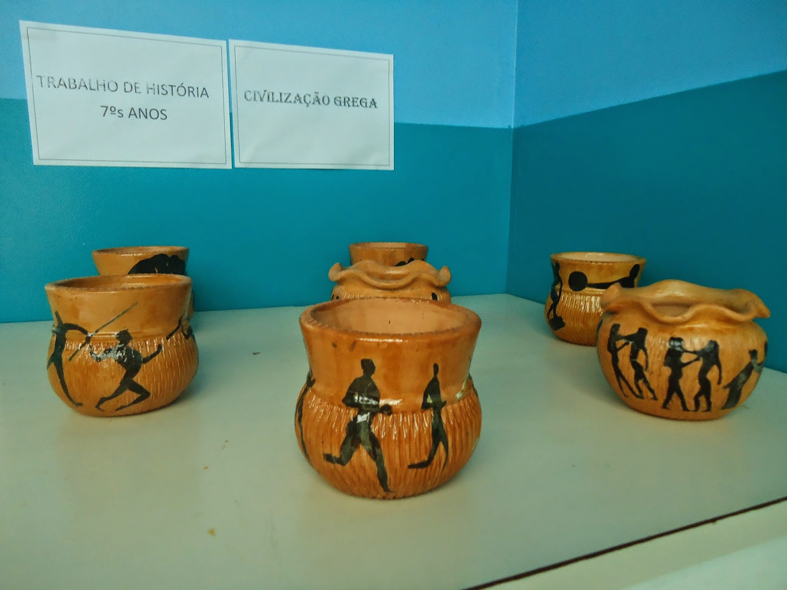 E. M. Dr. Vilson Pedro Kleinubing: VASOS GREGOS