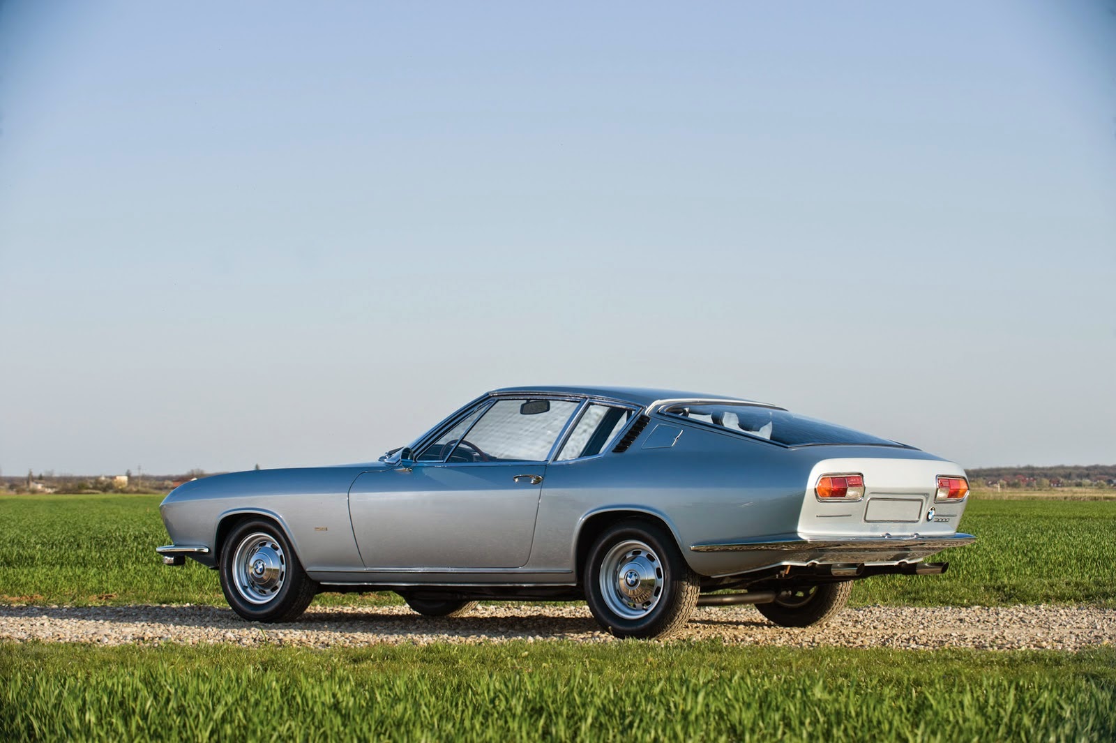 1967 BMW-Glas 3000 V8 Fastback ~ Autooonline Magazine