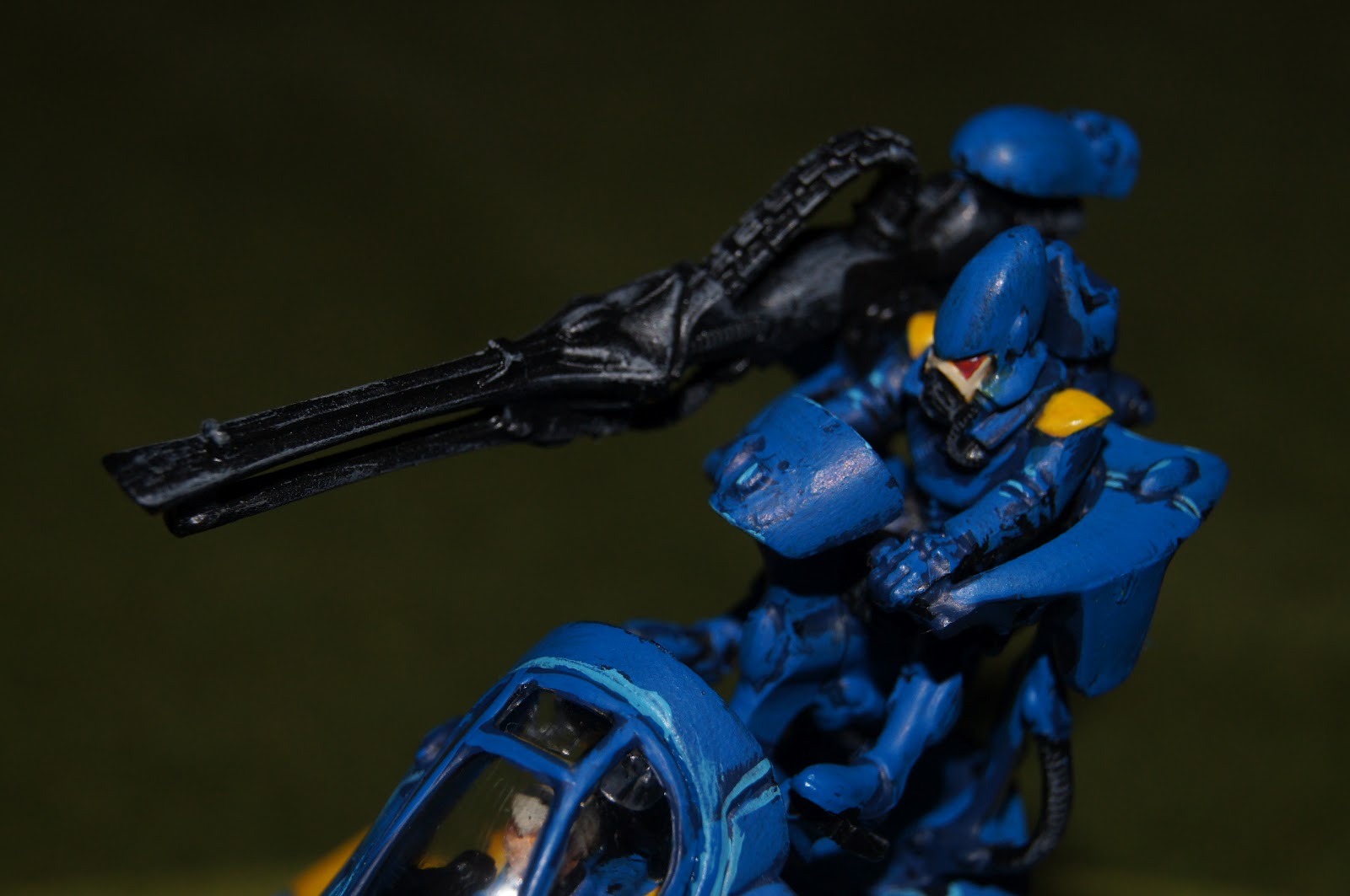 Keith's Tabletop Gaming / Painting Blog: Eldar Viper & 40K Ruins