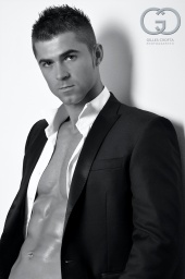 Los Ojos del Espectador: danny reeves