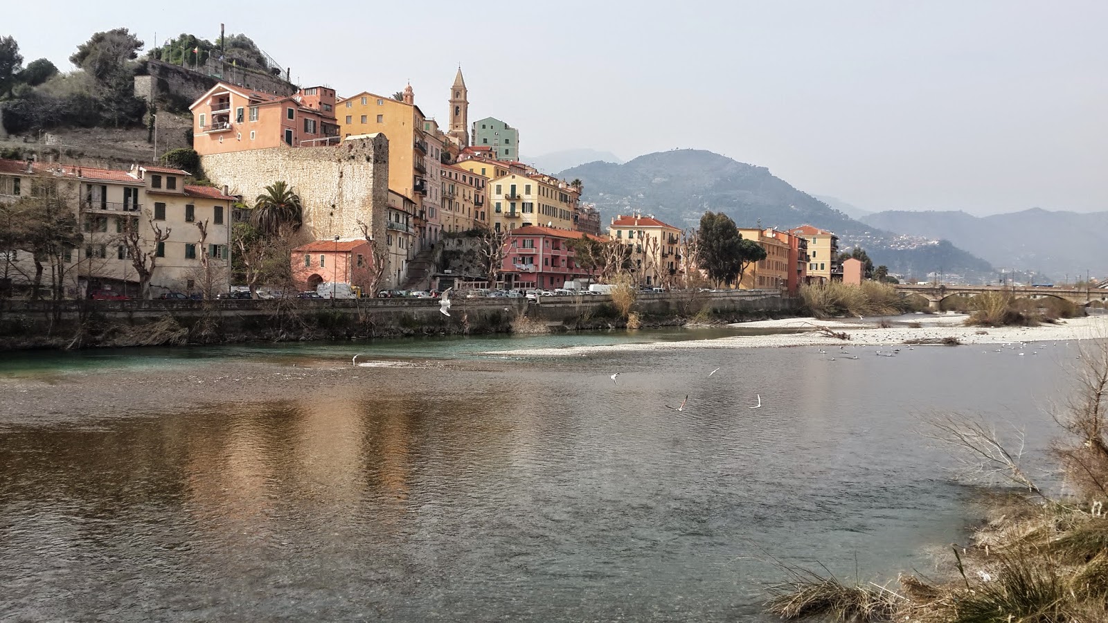 Chrismate: Vintimille, Ligurie (Italie)