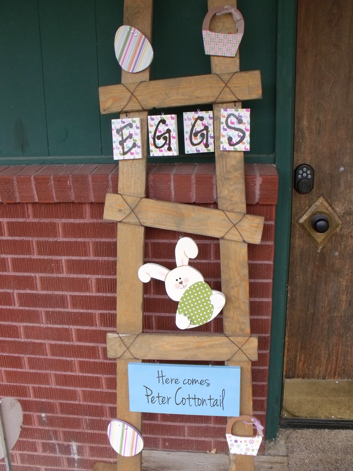 Creekside Wood Crafts: Easter Ladder