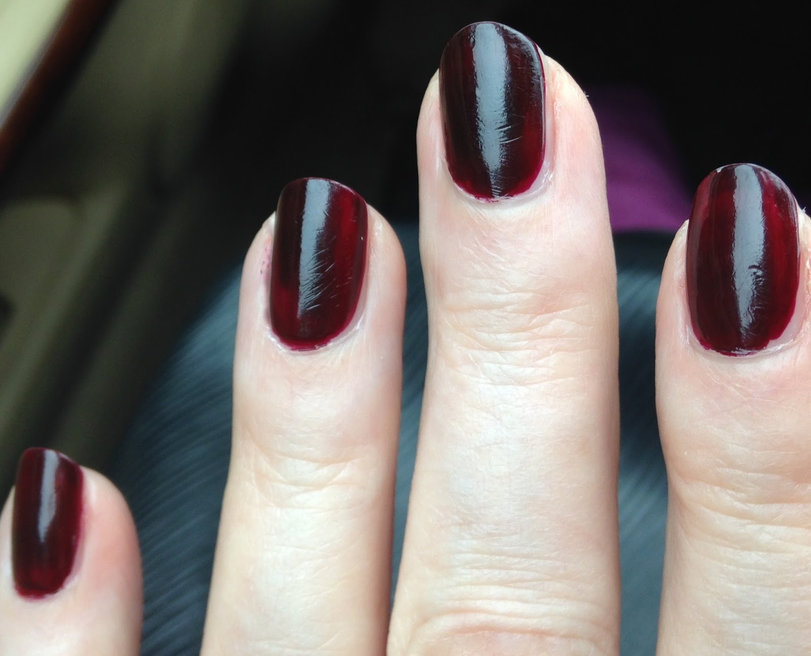 The Quick Gray Fox: Review: Clinique Black Honey nail polish