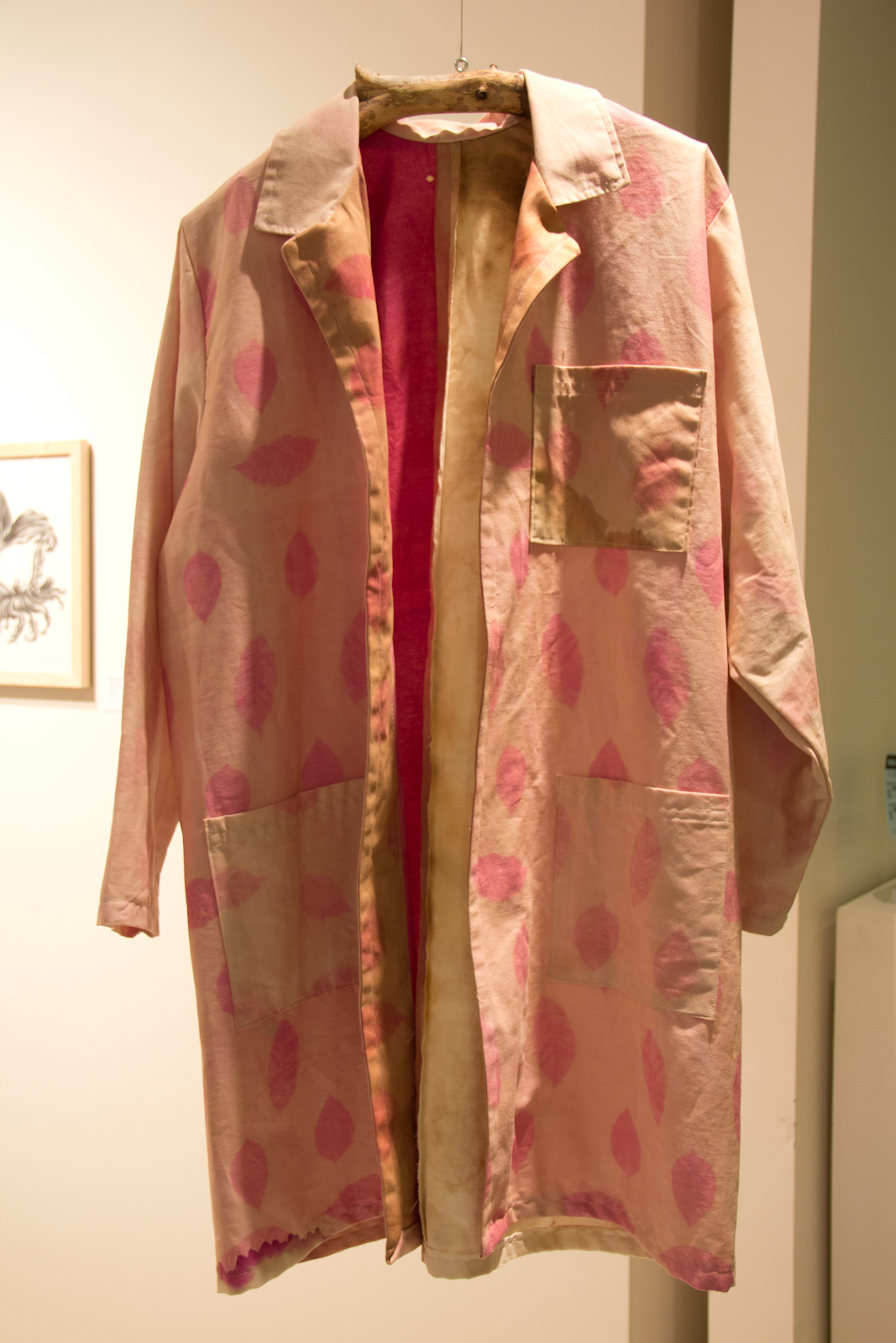 Francis Schanberger: Photographing, Photographed: the (pink) lab coat ...