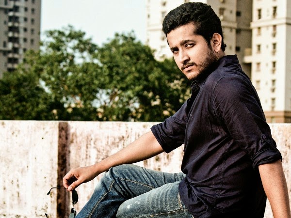 Parambrata Chatterjee Biography, Wiki, Dob, Height, Weight, Native ...