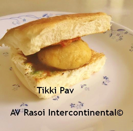 MUMBAI Tikki Pav and Vada Pav