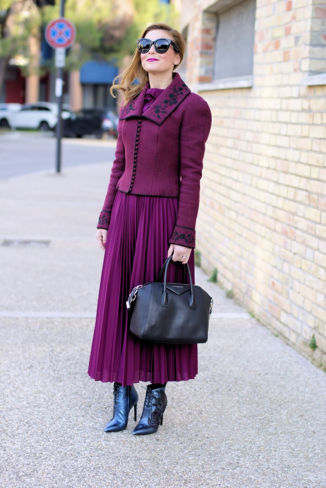 Victorian style jacket: vintage inspired outfit | Fashion and Cookies ...