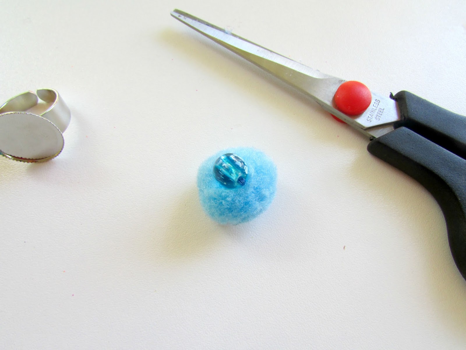 DIY Funky Pom Pom Ring!!!! | Ef Zin Creations