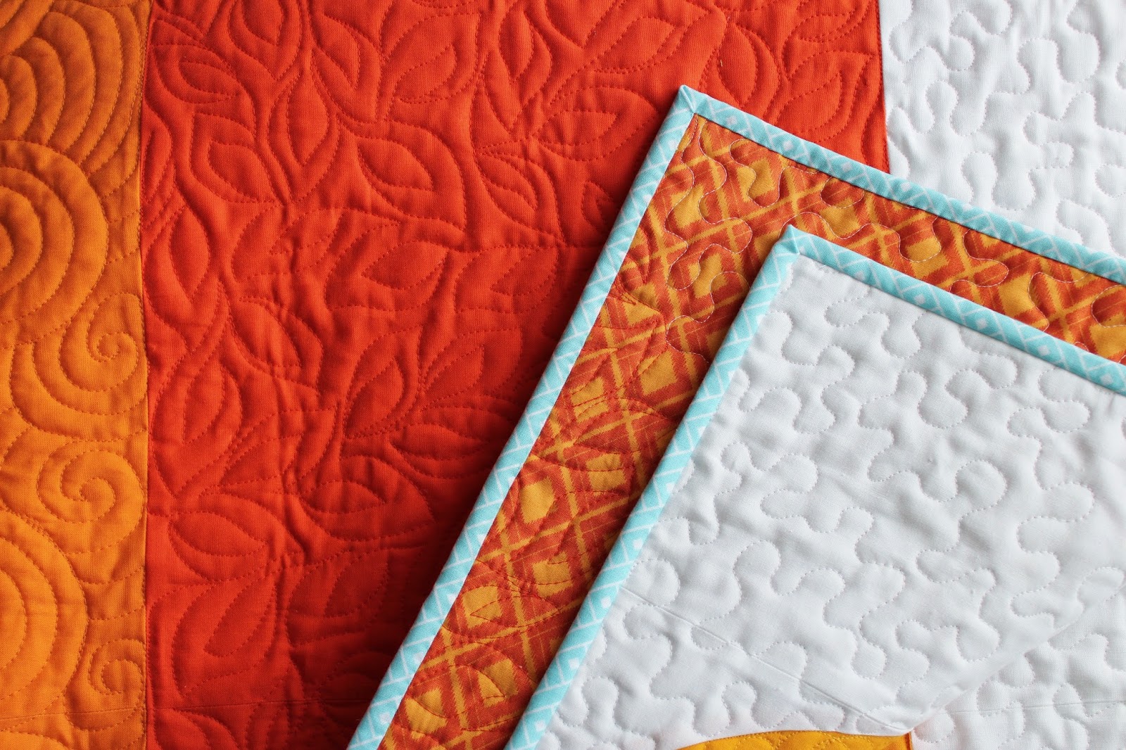 Teaginny Designs: Waves Quilt, Sunrise Colorway