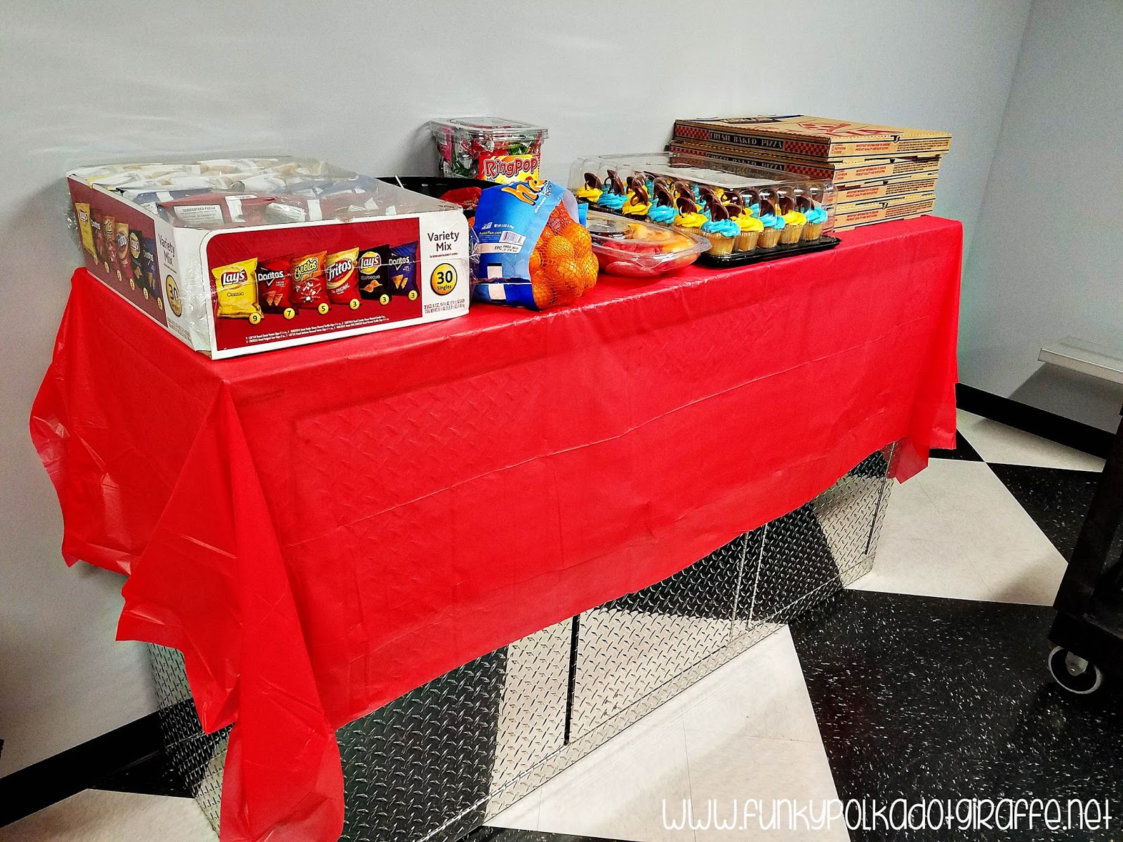 Funky Polkadot Giraffe: The Ultimate EXTREME Birthday Party CircusTrix OC